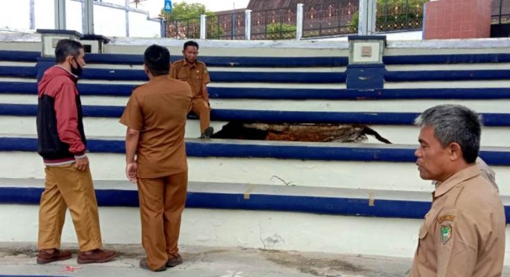 Dinas PUPR Cek Konstruksi Bangunan Stadion Terbuka Tiara Batara – Media ...
