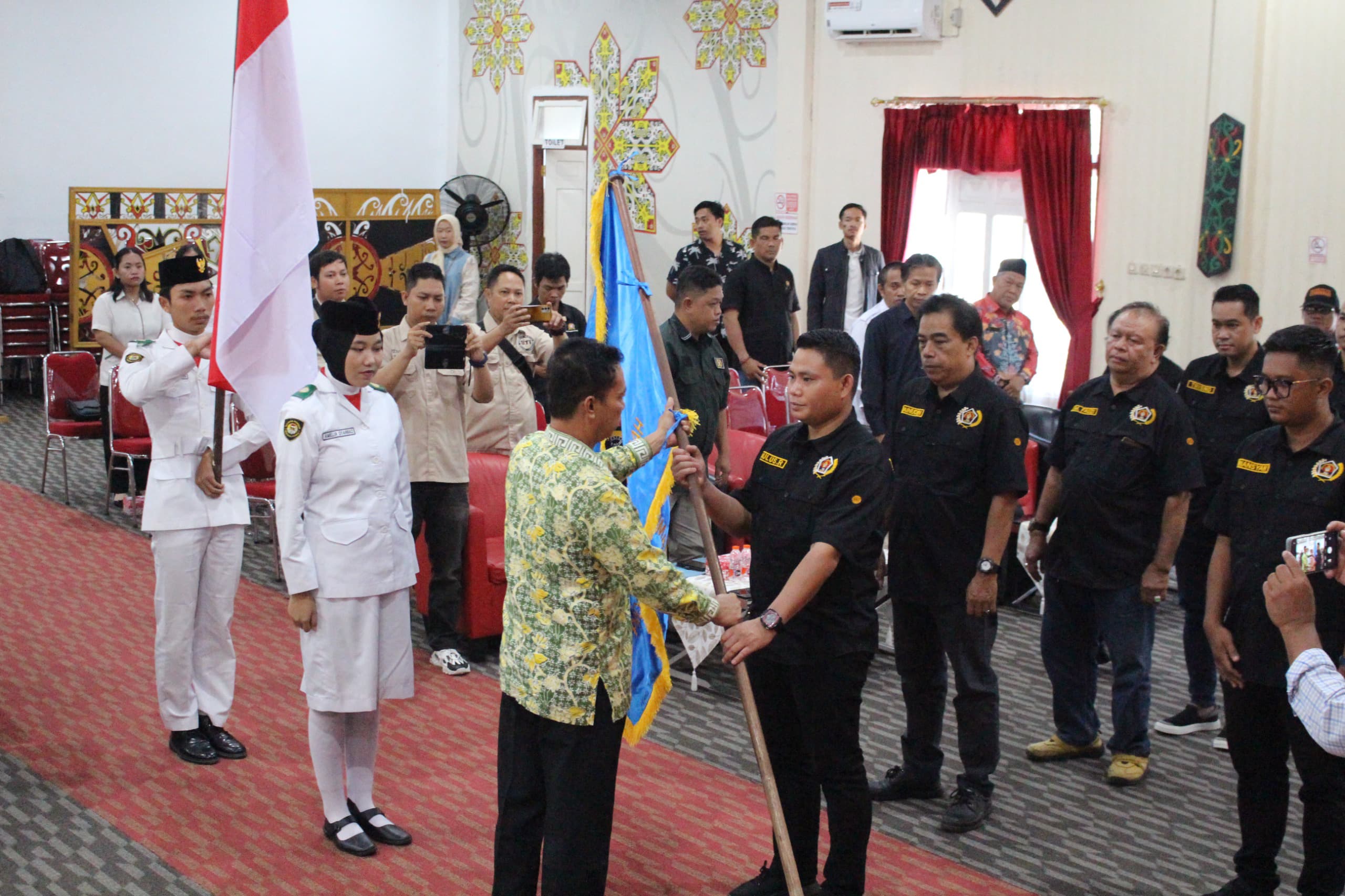 Pengurus PWI Mura Periode 2024-2027 Resmi Dilantik – Media Dayak